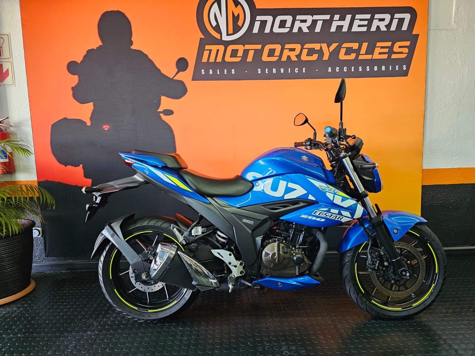 2022 Suzuki Gixxer 250 | Northern Motorcycles